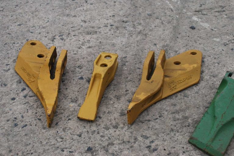 Bucket Teeth (To suit Excavator Buckets) - Multec Ltd