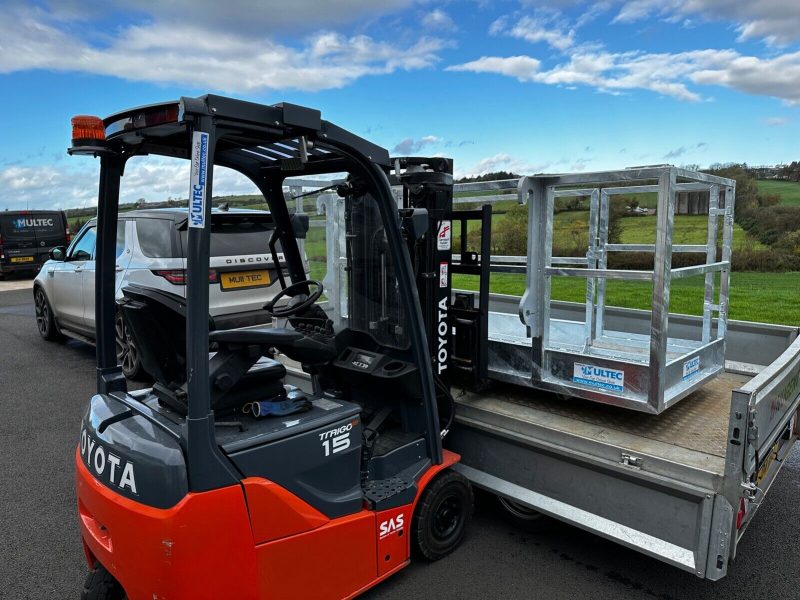 Personnel Cages (To Suit Front Loaders & Telescopic Handlers) - Multec Ltd