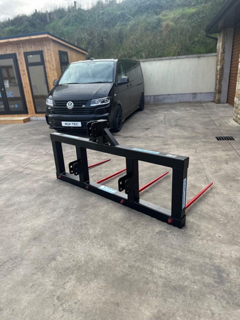 HD Double Bale Spike (Tractor Mounted 3PL) - Multec Ltd