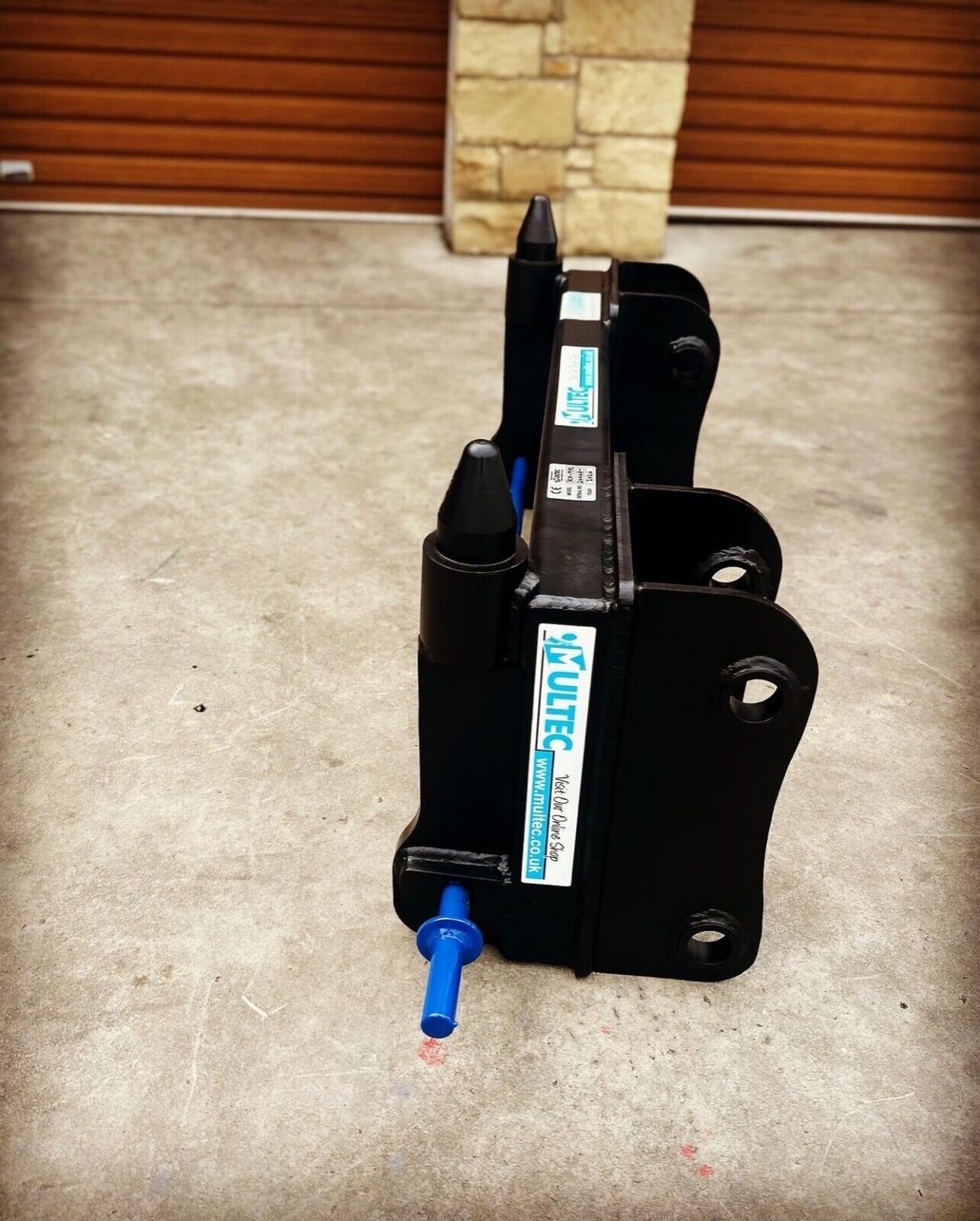 JCB 3CX to Matbro (Pin & Cone) Interchanger - Multec Ltd